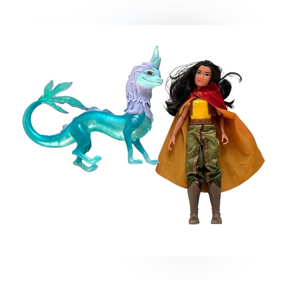 Disney | Toys | Disneyraya The Last Dragon Sisu Light Up Figure And ...